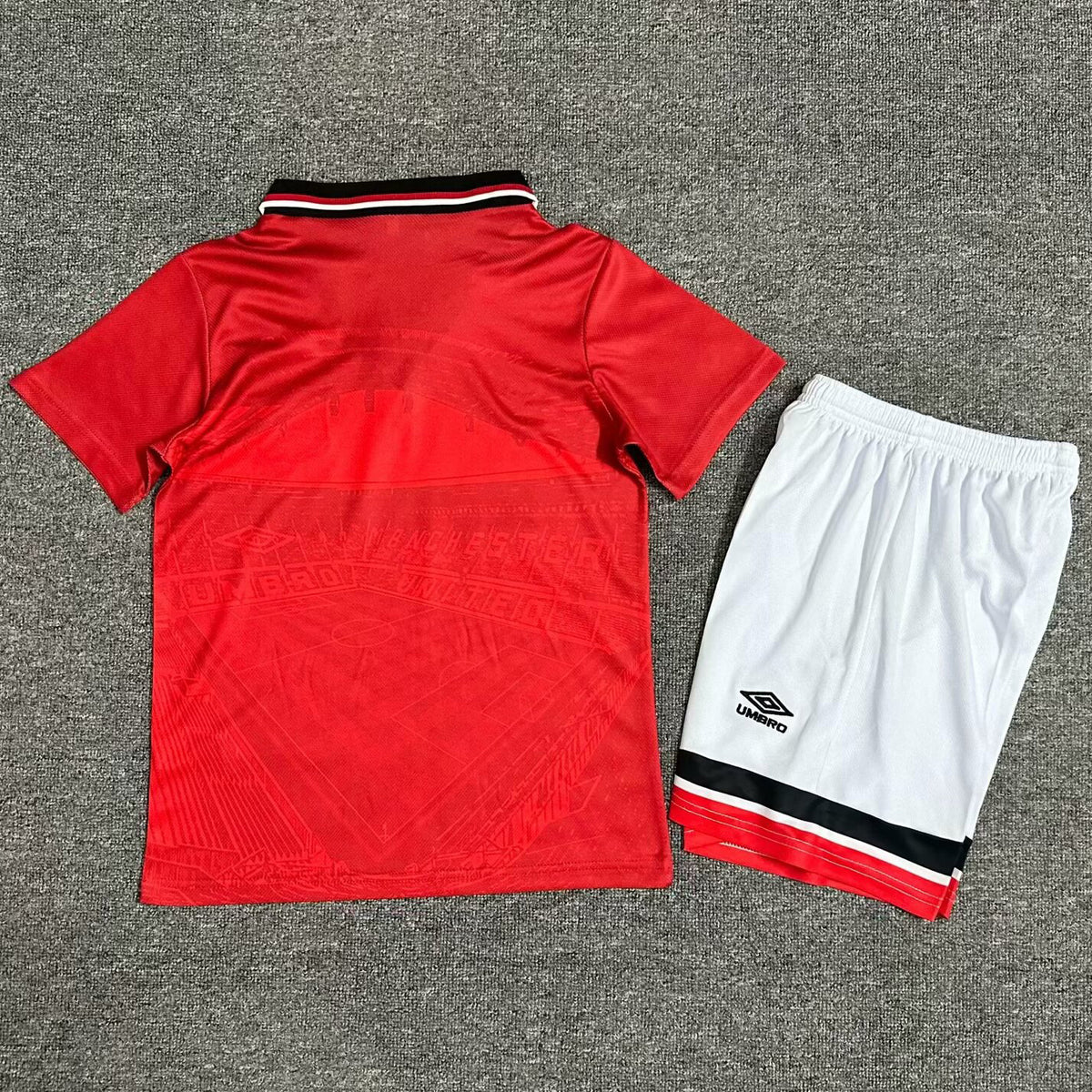 Man Utd 96-97 Home Kit - Kids – Classic Kit Spot